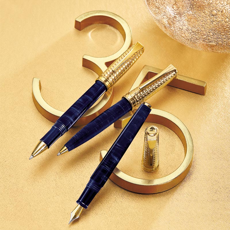 Levenger | Established 1987