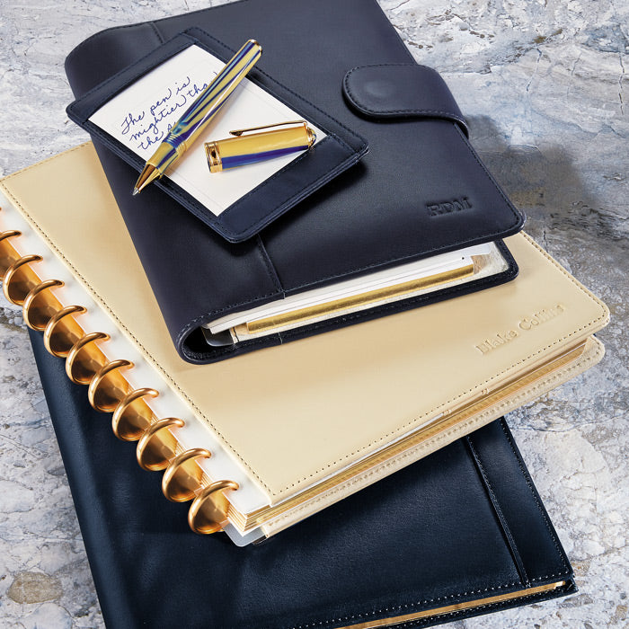 Gift Guide for Writers & Book Lovers | Levenger