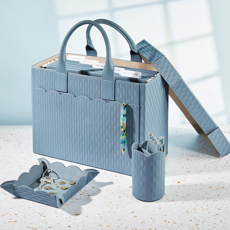 LevTex Scalloped Eyeglass Stand | Eyeglass Holder